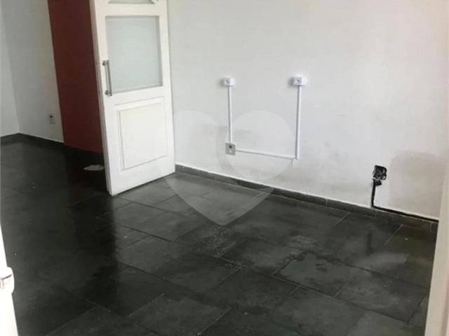 Sala em Centro, Jundiaí/SP de 40m² à venda por R$ 169.900,00