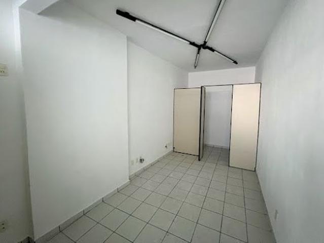 Sala em Centro, Niterói/RJ de 40m² à venda por R$ 119.000,00