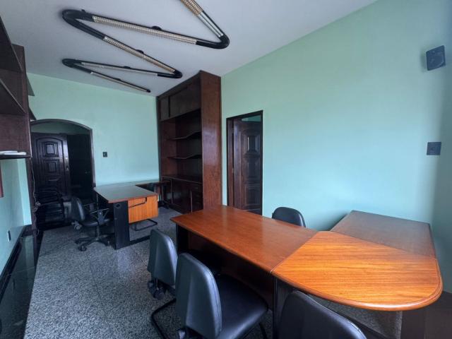 Sala em Centro, Niterói/RJ de 85m² para locação R$ 4.000,00/mes