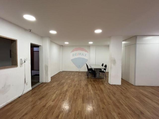 Sala em Centro, Rio de Janeiro/RJ de 396m² 12 quartos à venda por R$ 292.900,00