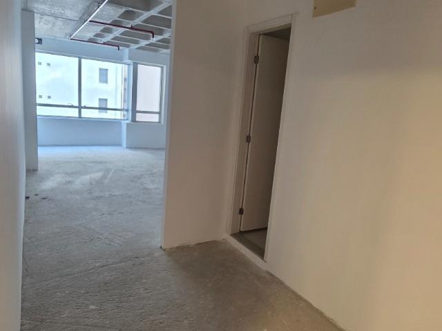 Sala em Centro, Rio de Janeiro/RJ de 41m² à venda por R$ 184.461,00