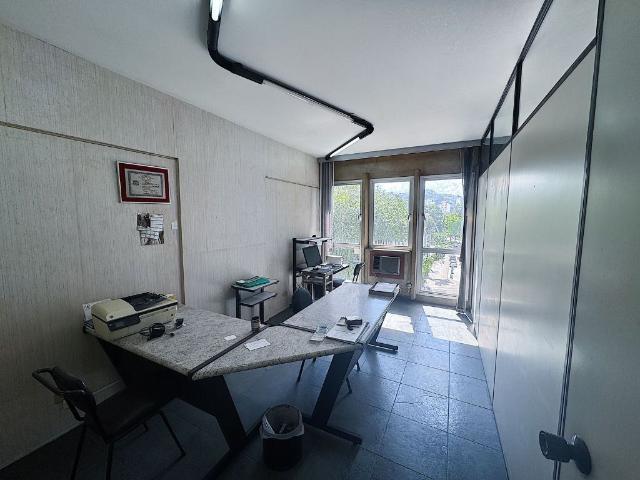 Sala em Centro, Santos/SP de 100m² à venda por R$ 228.400,00