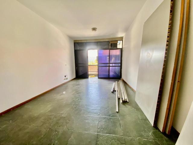 Sala em Itaipu, Niterói/RJ de 28m² à venda por R$ 124.000,00