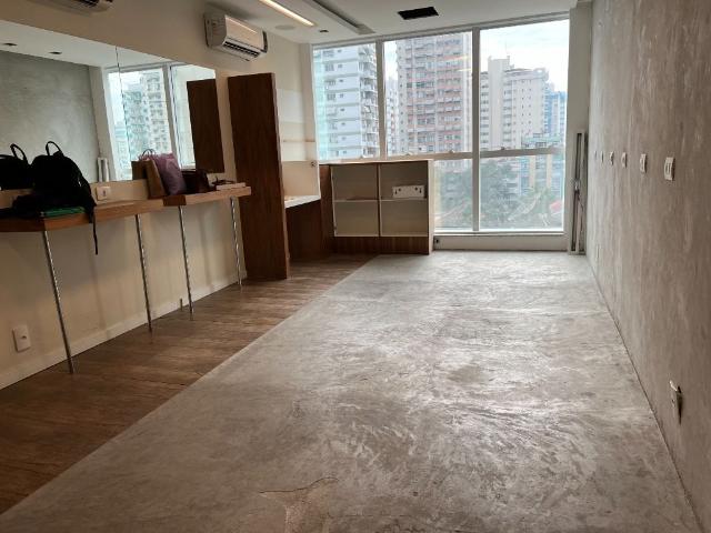Sala em Icaraí, Niterói/RJ de 30m² à venda por R$ 289.900,00