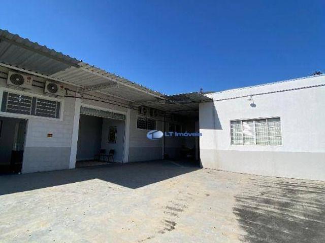 Sala em Jardim América, Jacareí/SP de 110m² para locação R$ 4.500,00/mes