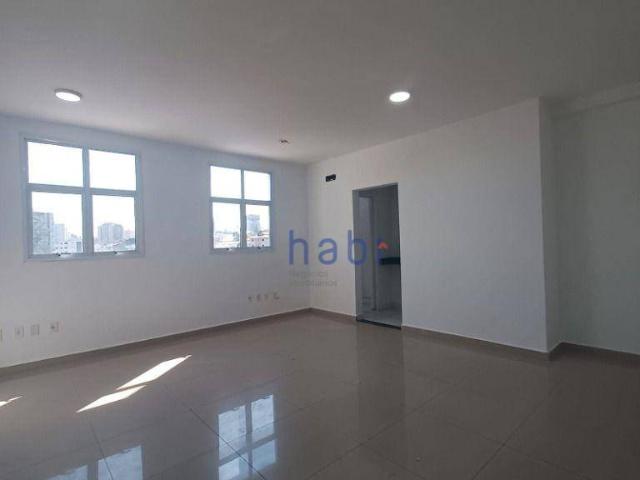 Sala em Jardim Emília, Sorocaba/SP de 42m² para locação R$ 3.000,00/mes