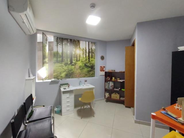 Sala em Jardim Lambreta, Cotia/SP de 33m² à venda por R$ 258.900,00