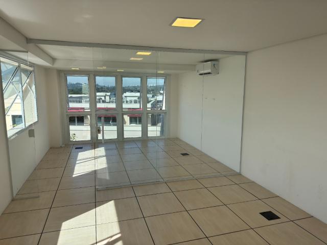 Sala em Lageadinho, Cotia/SP de 37m² à venda por R$ 330.000,00 ou para locação R$ 3.000,00/mes