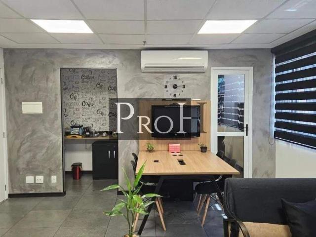 Sala em Rudge Ramos, São Bernardo do Campo/SP de 34m² à venda por R$ 239.000,00