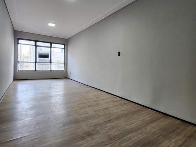 Sala em São Pelegrino, Caxias do Sul/RS de 61m² à venda por R$ 248.900,00
