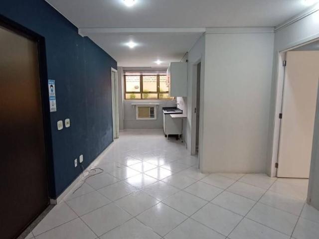 Sala em Santo Antônio, São Caetano do Sul/SP de 73m² à venda por R$ 401.900,00