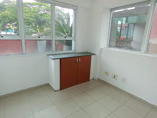 Sala em Vila Bocaina, Mauá/SP de 70m² para locação R$ 3.950,00/mes