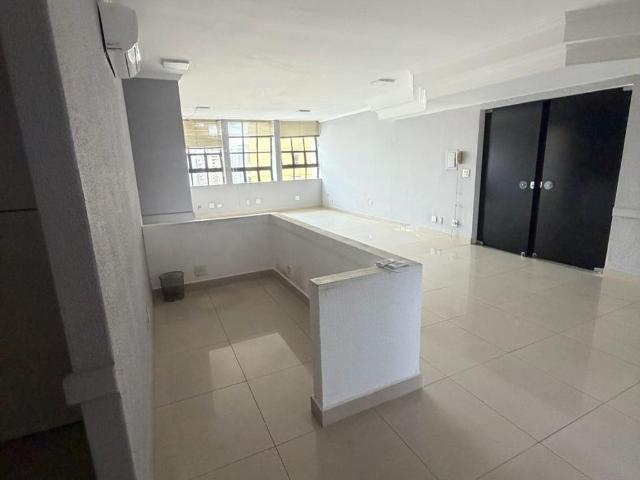 Sala em Vila Itapura, Campinas/SP de 110m² para locação R$ 2.500,00/mes