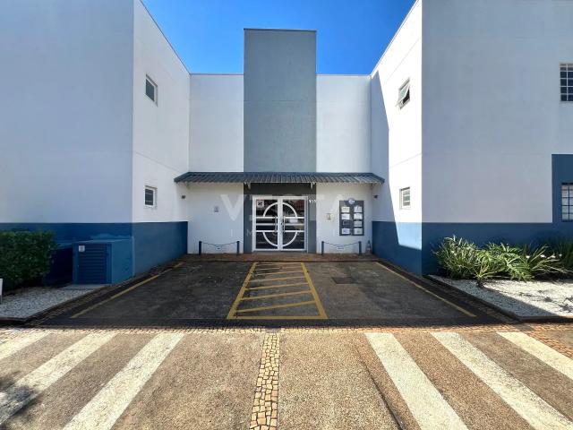 Sala em Vila São José, São José do Rio Preto/SP de 42m² à venda por R$ 239.000,00