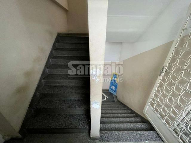 Sala para aluguel em Bangu com 35m²