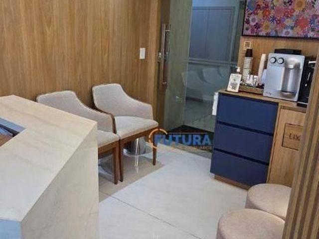 Sala Reformada no Julio Adnet