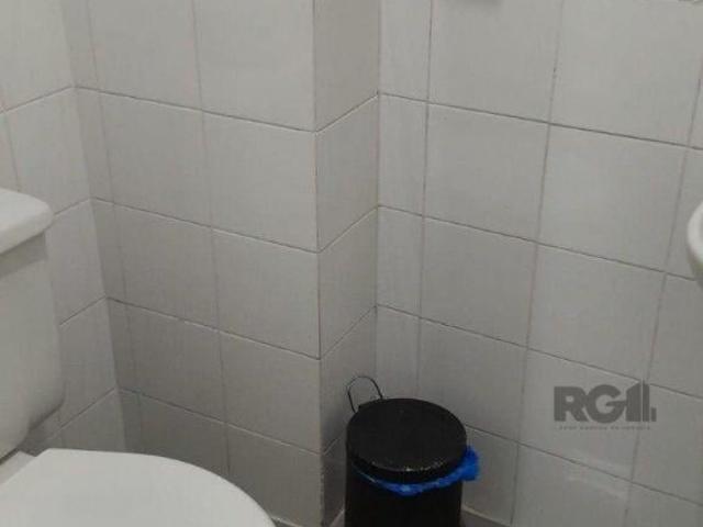 Sala térrea,com 78 m2 de pátio,com 200,98m2,na Lima e Silva