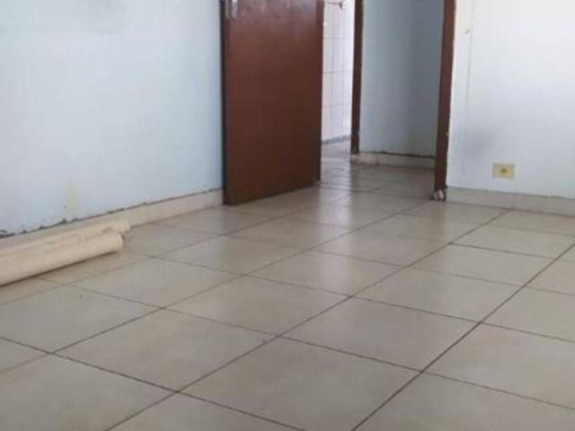 Sala, 120 m²