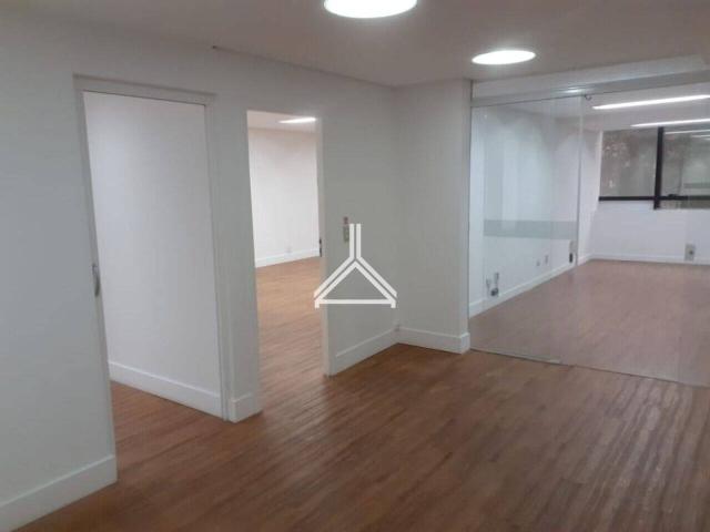 Sala, 240 m²