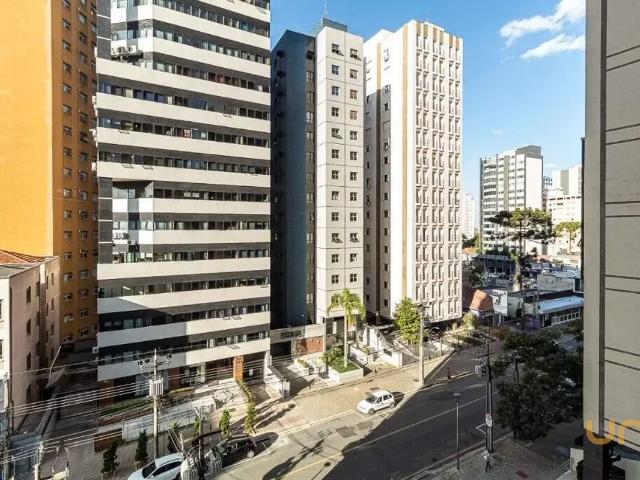 Sala/Conjunto Comercial no Batel de 22 m²