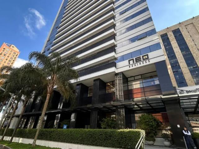 Sala/Conjunto Comercial no Centro Cívico de 47.11 m²