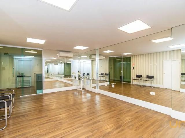 Sala/Conjunto Comercial no Centro de 100 m²