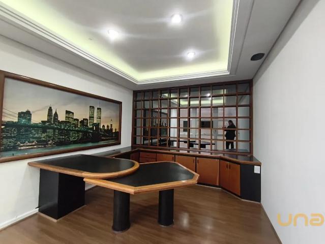Sala/Conjunto Comercial no Centro de 39.2 m²