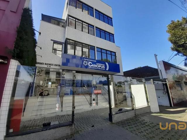 Sala/Conjunto Comercial no São Francisco de 99.72 m²