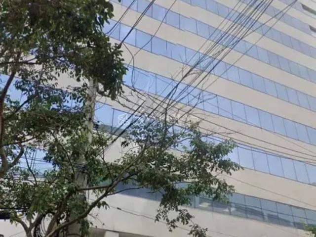 Salas comerciais com 300 metros para locação a 5 min do Metrô Barra Funda