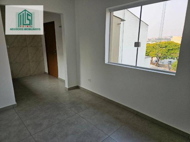 Salas Coml. para alugar no Jardim do Estádio Santo André 2 Dorms