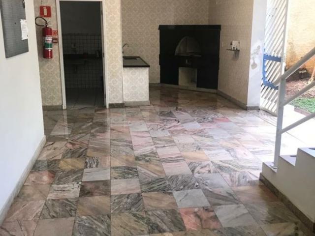 Salas Coml. para alugar no Jardim Santo André 2 Dorms
