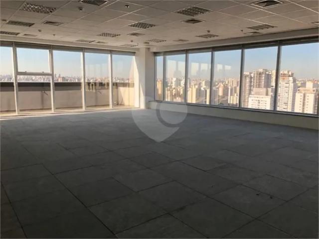 Salas para locação em Cidade monções SP