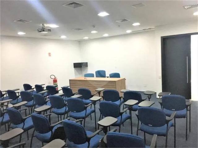 Salas para locação em Cidade Monções SP