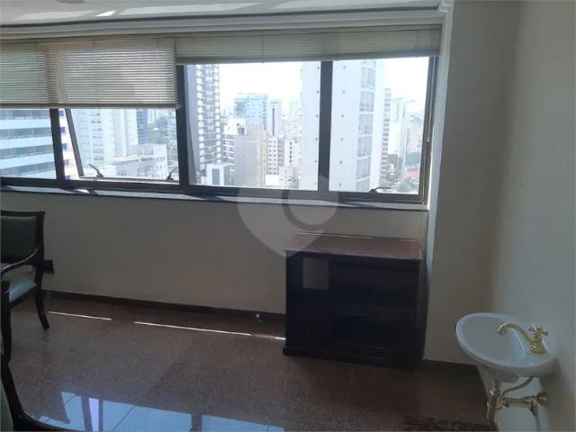 Salas para locação em Moema SP