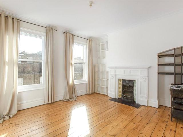 Salcombe Road, London, N16 1 bed apartment to rent £2,350 pcm £542 pw