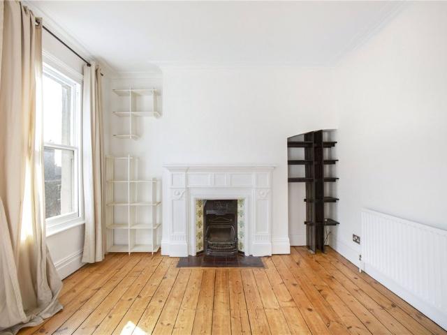 Salcombe Road, London, N16 8AU