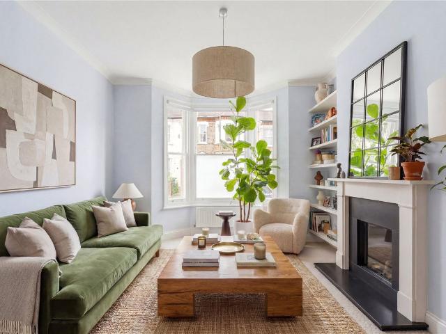 Salcott Road, London SW11, 4 bed detached house to rent, £6,500 pcm | PrimeLocation