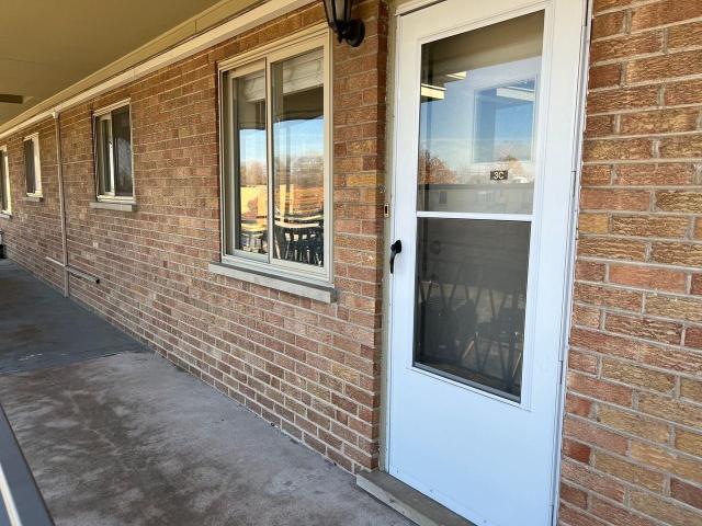 Salem Village Apartments LLC 1 Bedroom Apartment for Rent at 202 N Salem Ave, Arlington Heights, IL 60005
