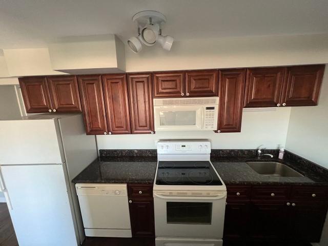 Salem Village Apartments LLC 1 Bedroom Apartment for Rent at 202 N Salem Ave, Arlington Heights, IL 60005