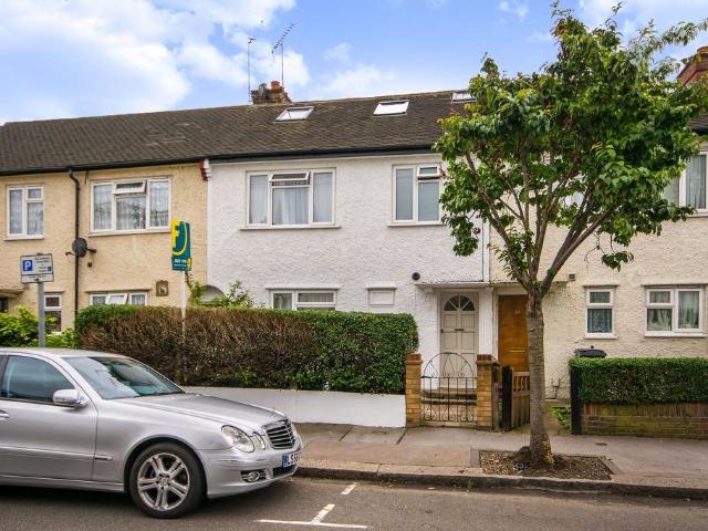 Salem Place, Central Croydon. 4 bed terraced house to rent £2,650 pcm £612 pw