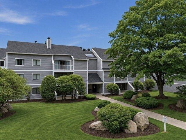 Salem St Apt,lynnfield, Condo For Sale