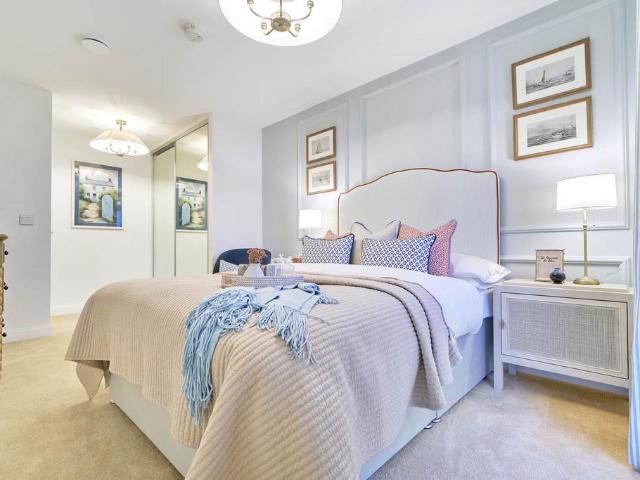 Sales Office via London Road. 1 bed retirement property to rent £2,350 pcm £542 pw