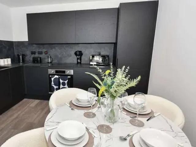 Salford, M5 3HP, United Kingdom | 2 bed apartment for rent #165286137 | Rentberry