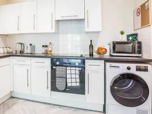 Salford, M5 3NG, United Kingdom | 2 bed apartment for rent #164916905 | Rentberry