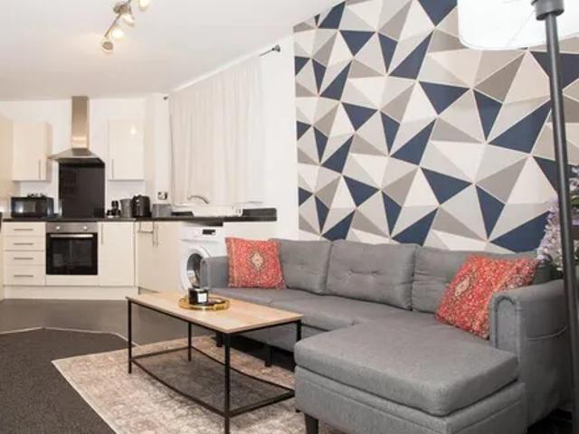 Salford, M5 3NR, United Kingdom | 2 bed apartment for rent #165685784 | Rentberry