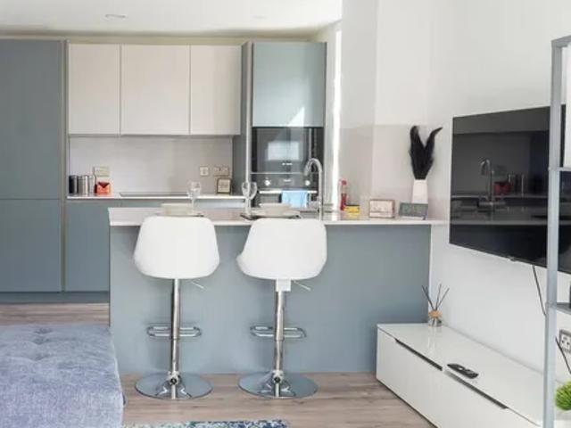Salford, M5 4DF, United Kingdom | 2 bed apartment for rent #165034492 | Rentberry