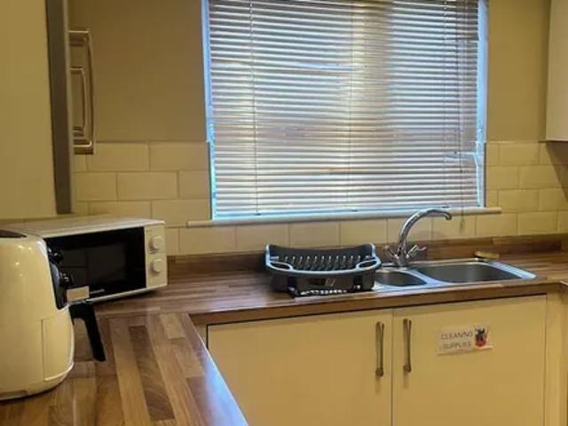 Salford, M7 1AD, United Kingdom | 3 bed duplex for rent #160261785 | Rentberry