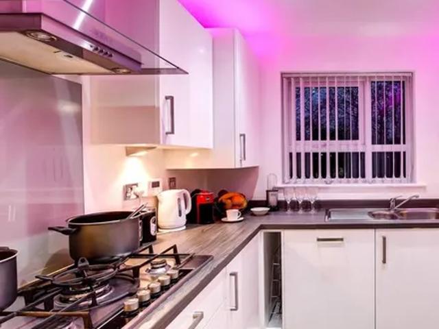 Salford, M7 1RB, United Kingdom | 6 bed house for rent #98243430 | Rentberry