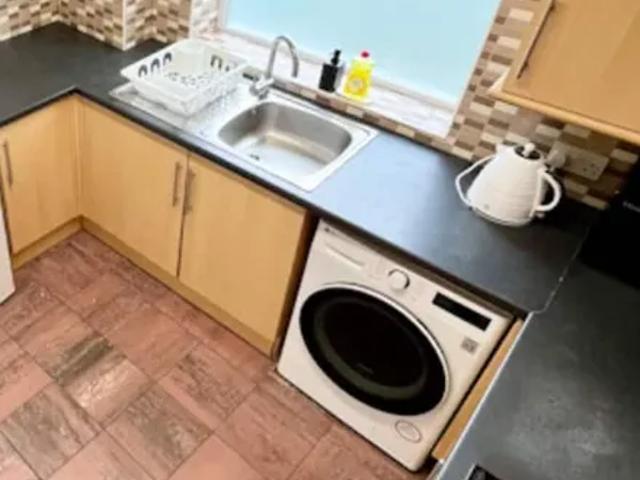 Salford, M7 3PG, United Kingdom | 2 bed apartment for rent #165035603 | Rentberry