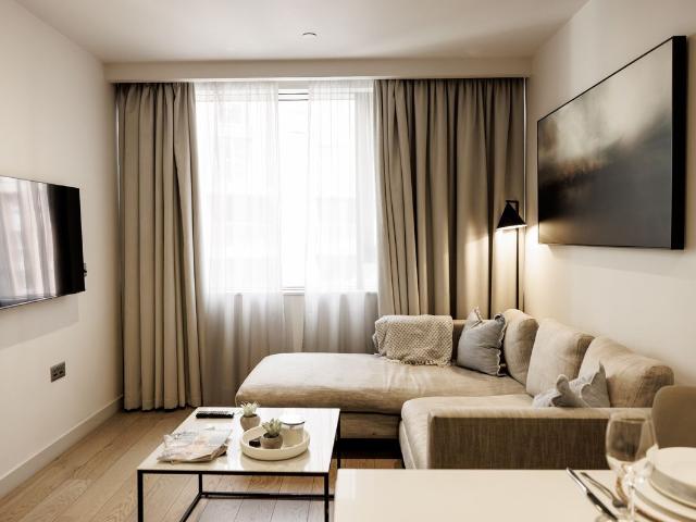 Salford M3, 1 bed flat to rent, £1,625 pcm | PrimeLocation